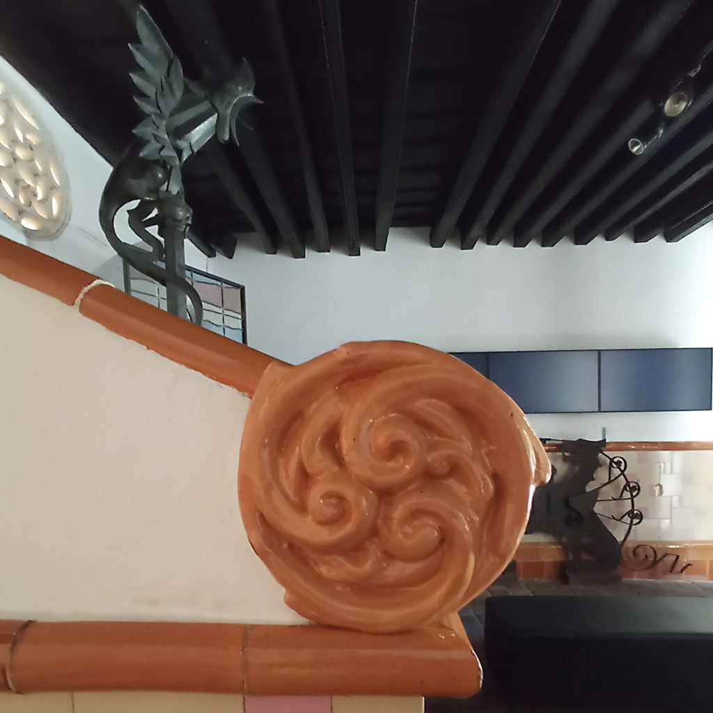 A rare collection. The Domènech i Montaner house-museum – Rutes de ...